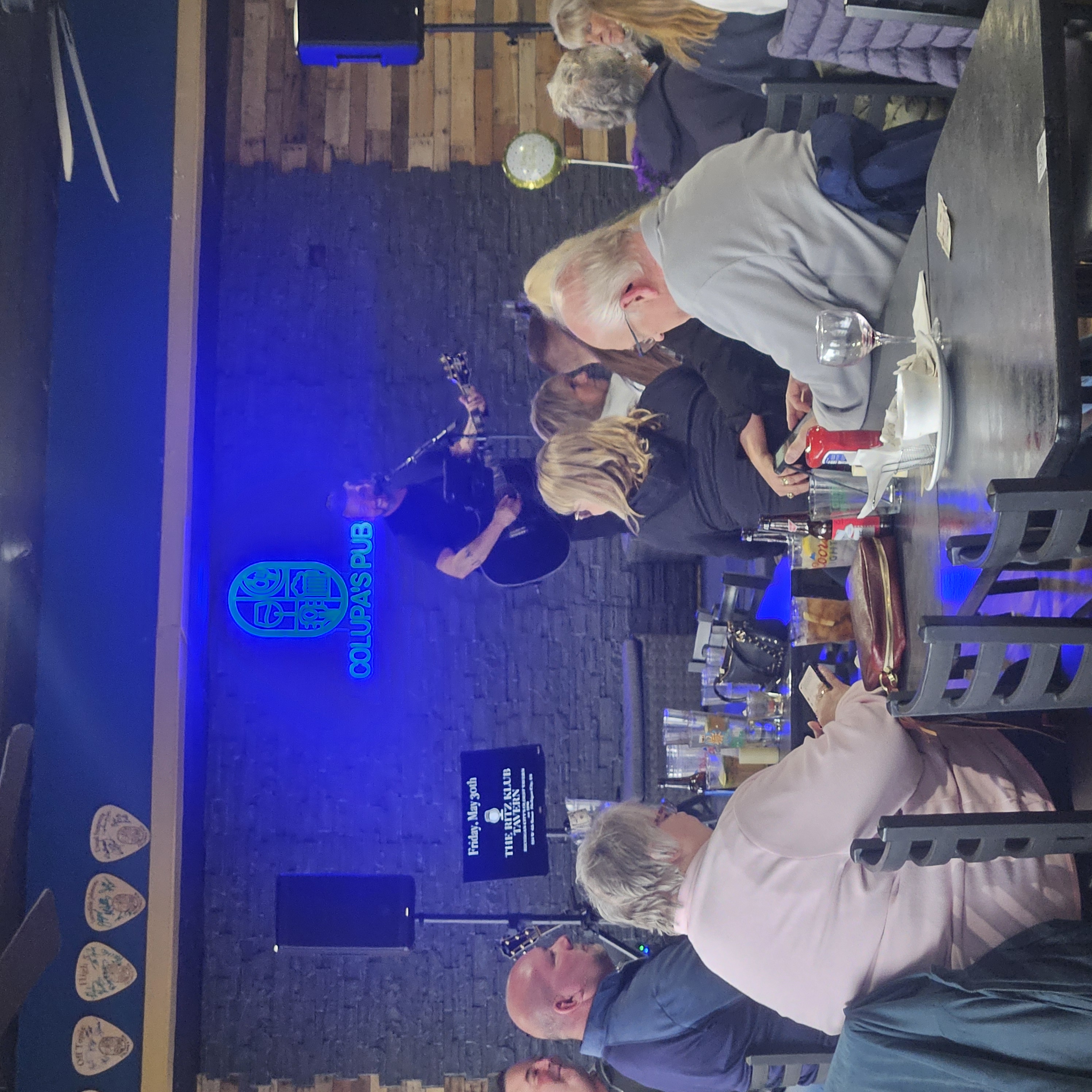 ColupasPub - Neighborhood Pub in Granger, Indiana