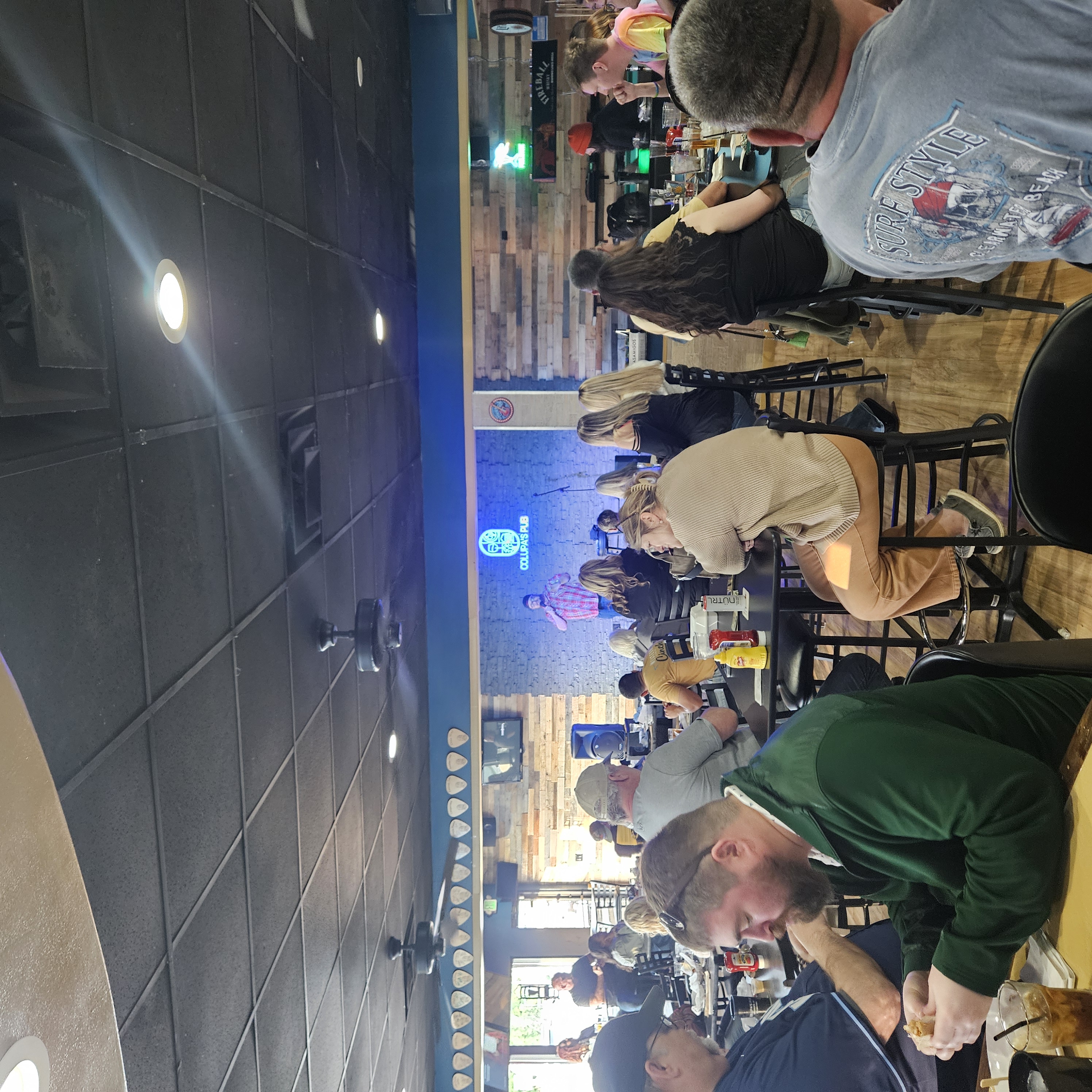 ColupasPub - Neighborhood Pub in Granger, Indiana